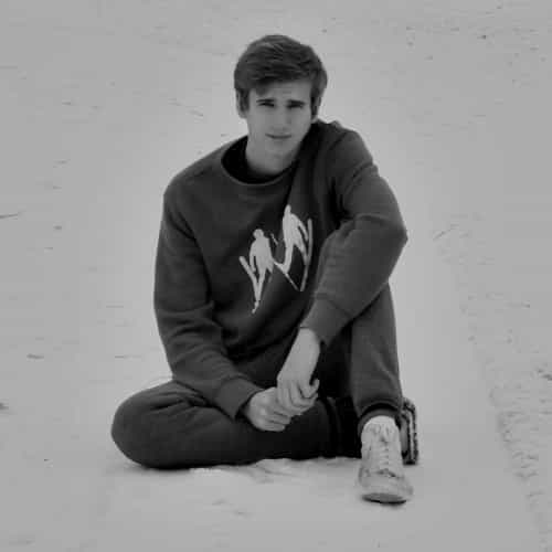 rainy night by Luke Hall