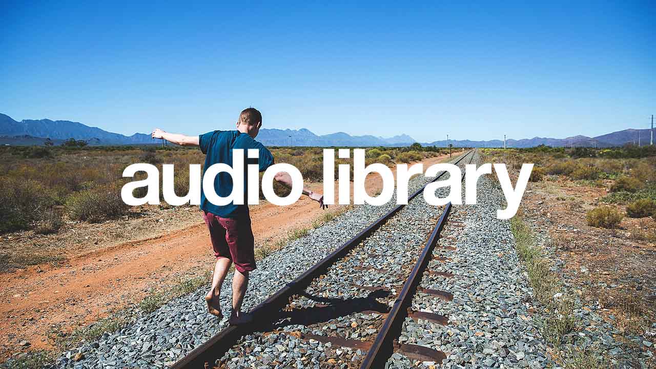 Walk Around by Roa Music